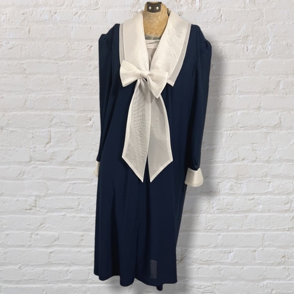 Vintage | Dresses | Vintage Cb Navy White Sheer Long Sleeve Midi Shift ...